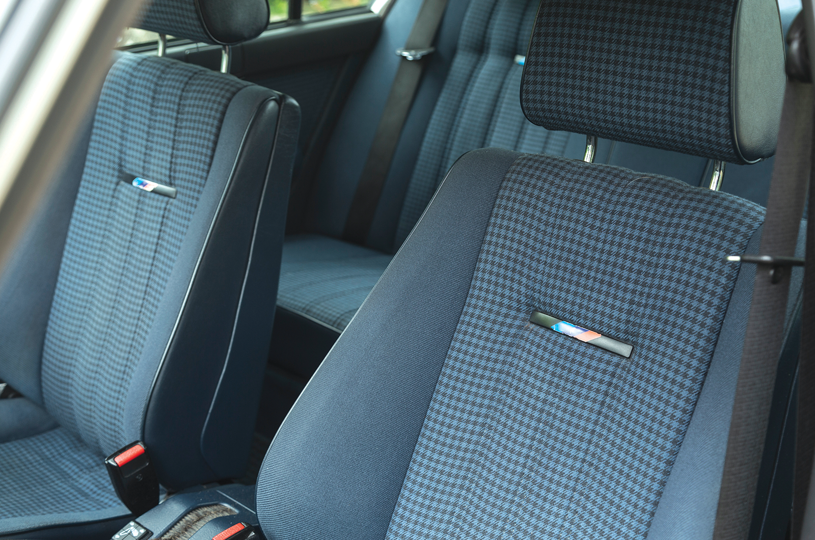 BMW E24 M635CSi vs E28 M5: dial M for more | Classic & Sports Car